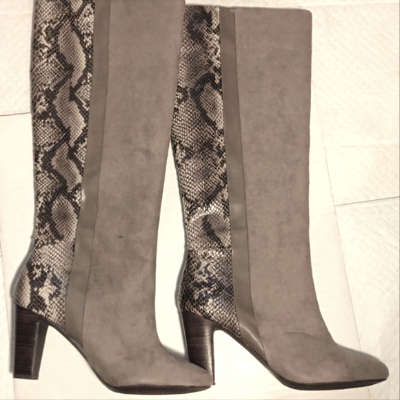 Cosmopolitan | Shoes | Cosmopolitan Retro Knee High Boot ...